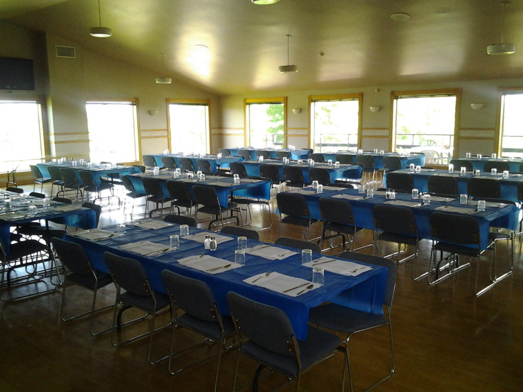 Dining – Covered Bridge